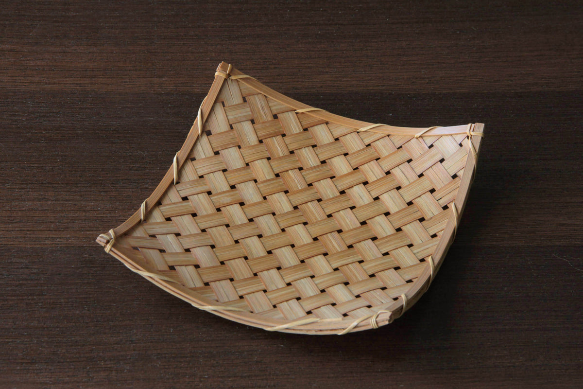 19.5cm / Bamboo Plate for Soba Noodle | Japanese Hand Craft – KinsenTOKYO